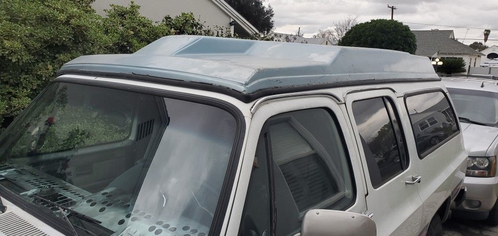 1989 Chevrolet Suburban High Top Fiberglass Conversion for Sale in ...