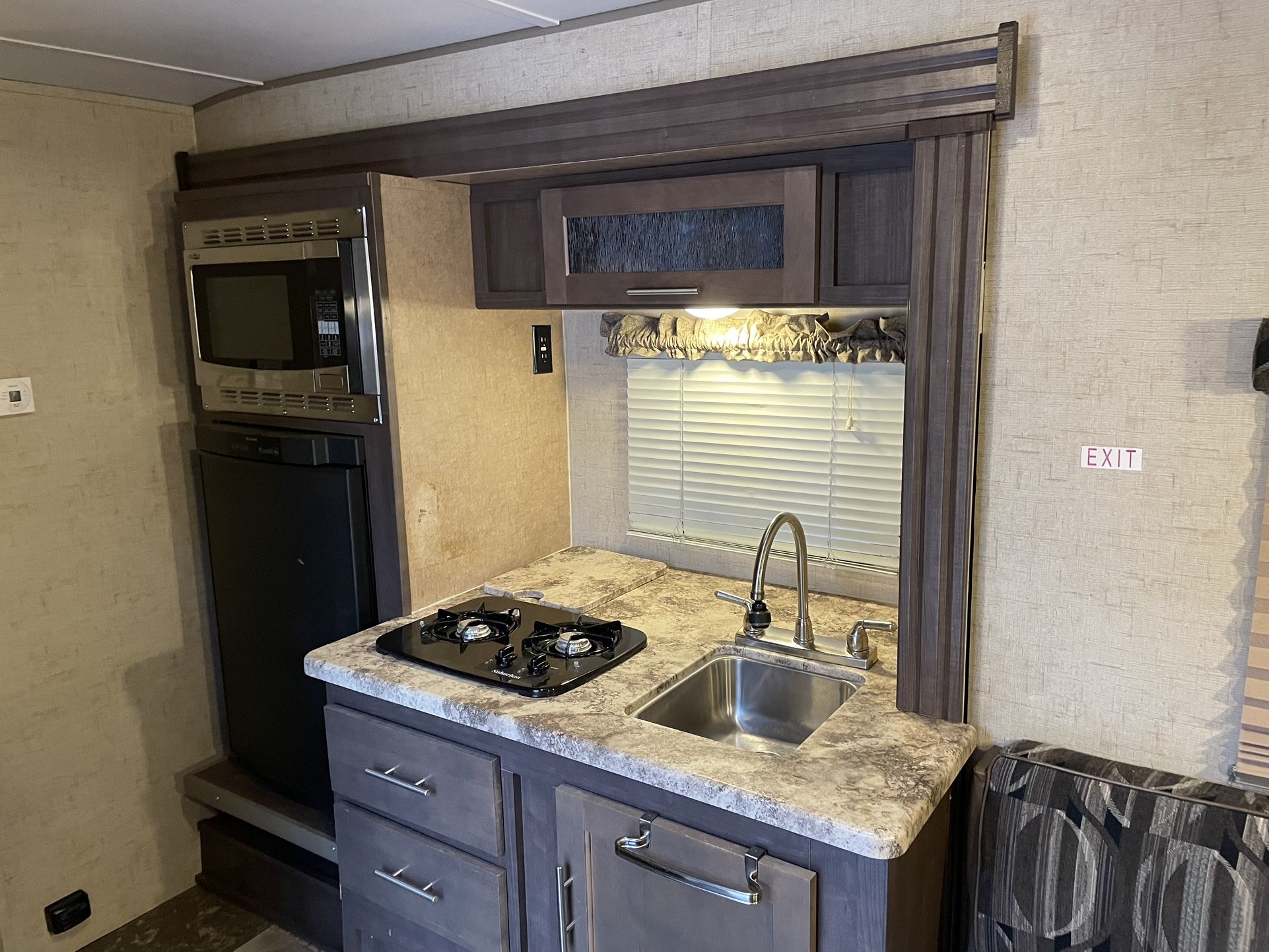 2016 Forest River R-Pod 183G for Sale in Murrieta, CA - OfferUp