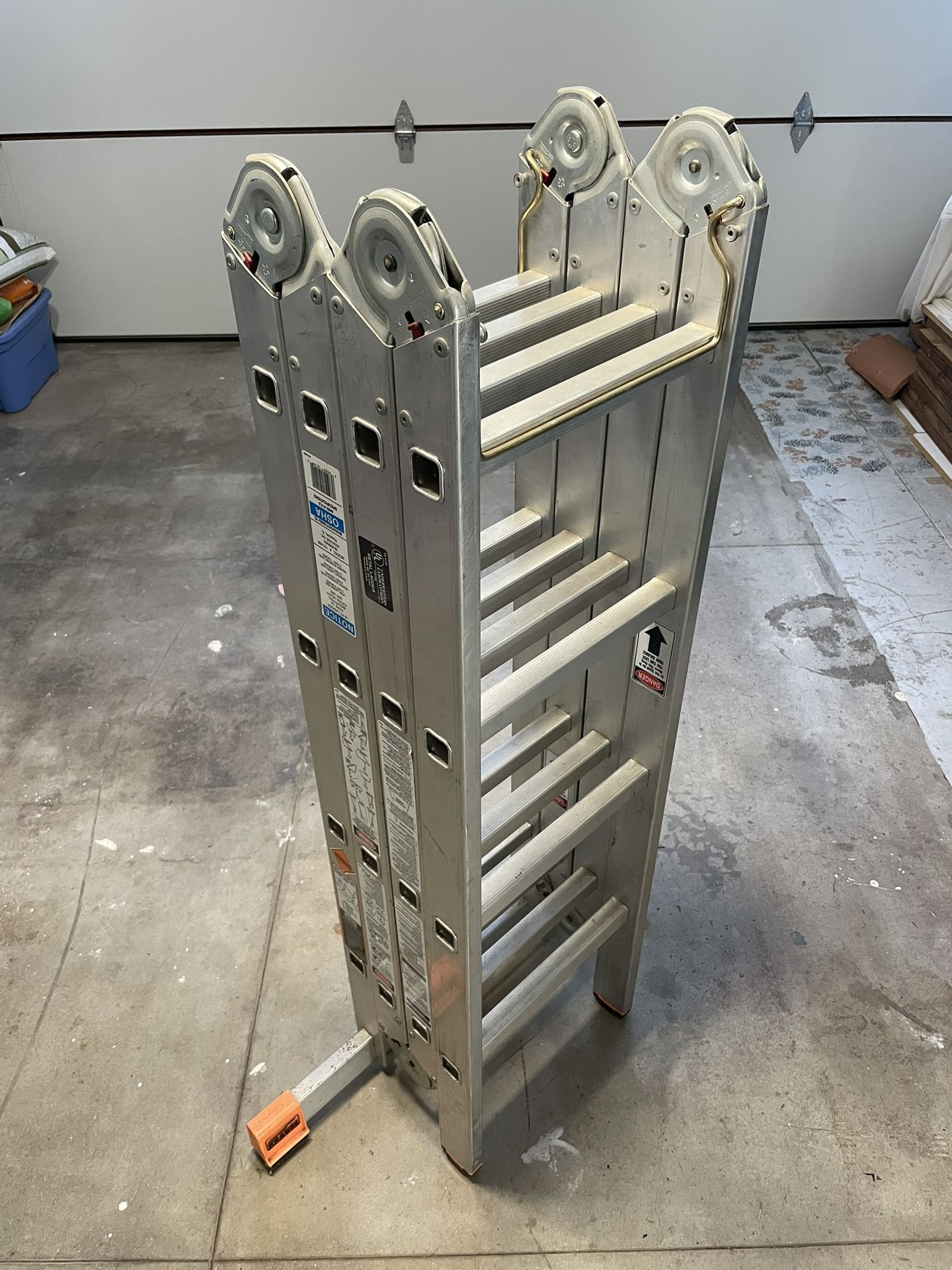 Krause 16’ Folding Ladder for Sale in San Diego, CA - OfferUp