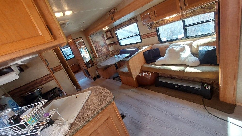 2010 Sprinter 31Bh Travel Trailer for Sale in Brooklyn, NY - OfferUp