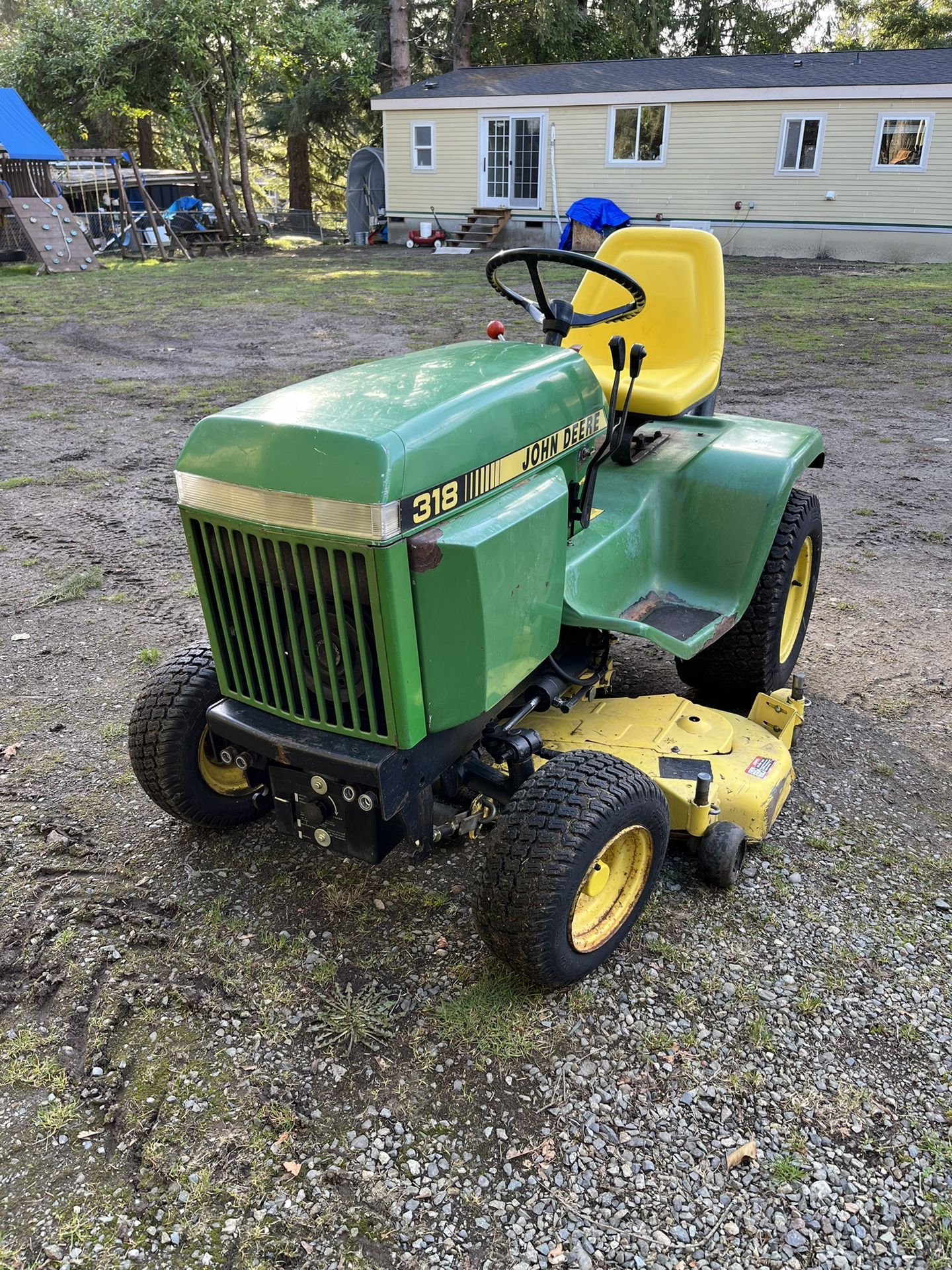 John Deere 318 Garden Tractor for Sale in Renton, WA - OfferUp