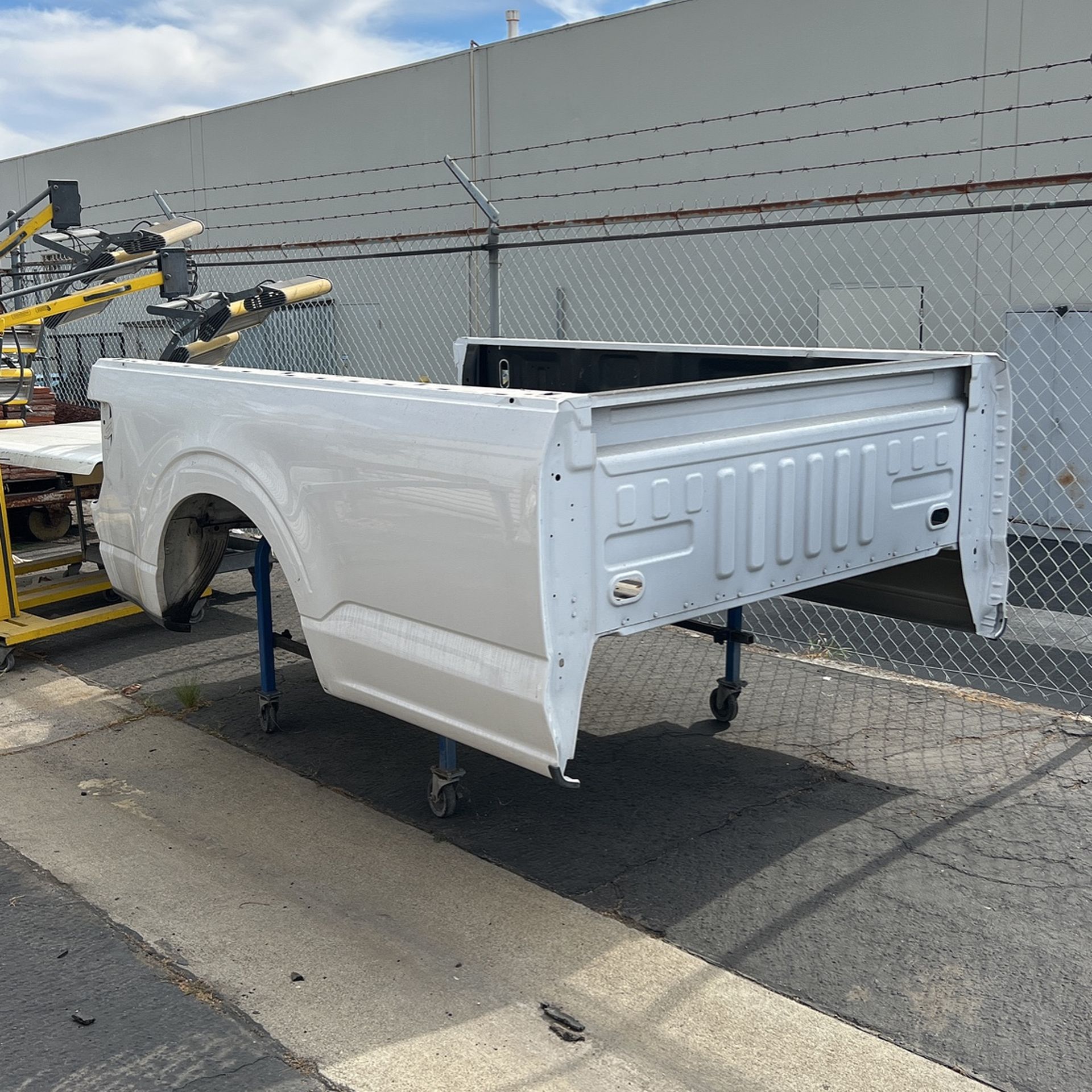 2021 - 2023 Ford F150 Bed Box for Sale in Orange, CA - OfferUp
