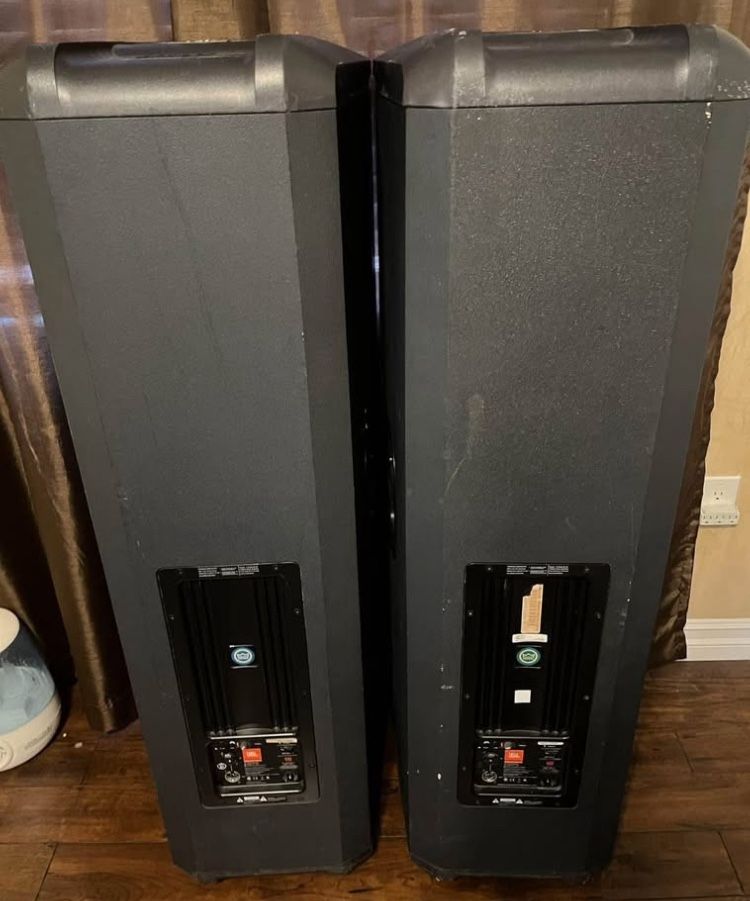 JBL PRX525 Dual 15" Professional Powered Speakers Are you ready to ...