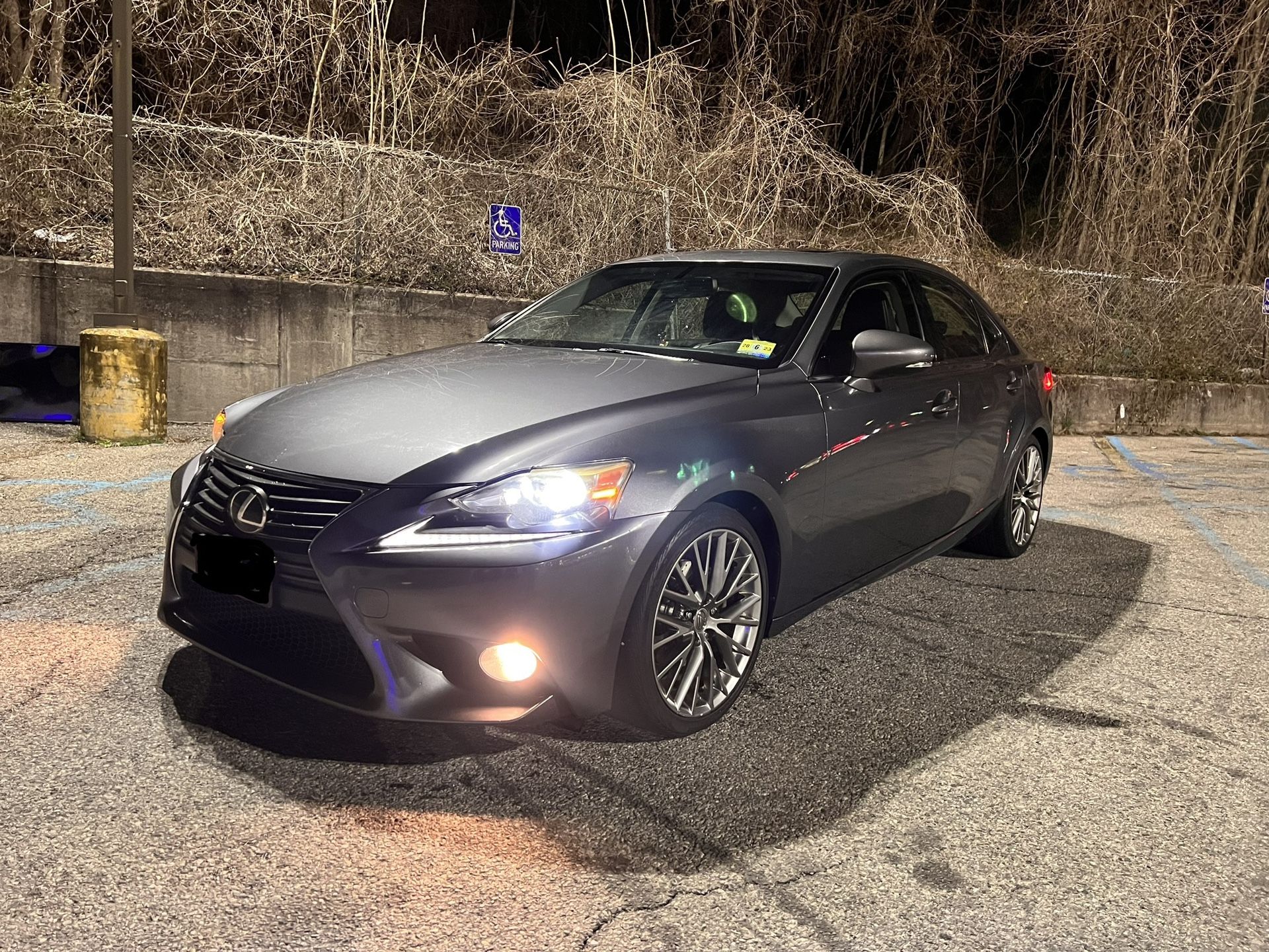 Lexus Is250 AWD for Sale in The Bronx, NY - OfferUp