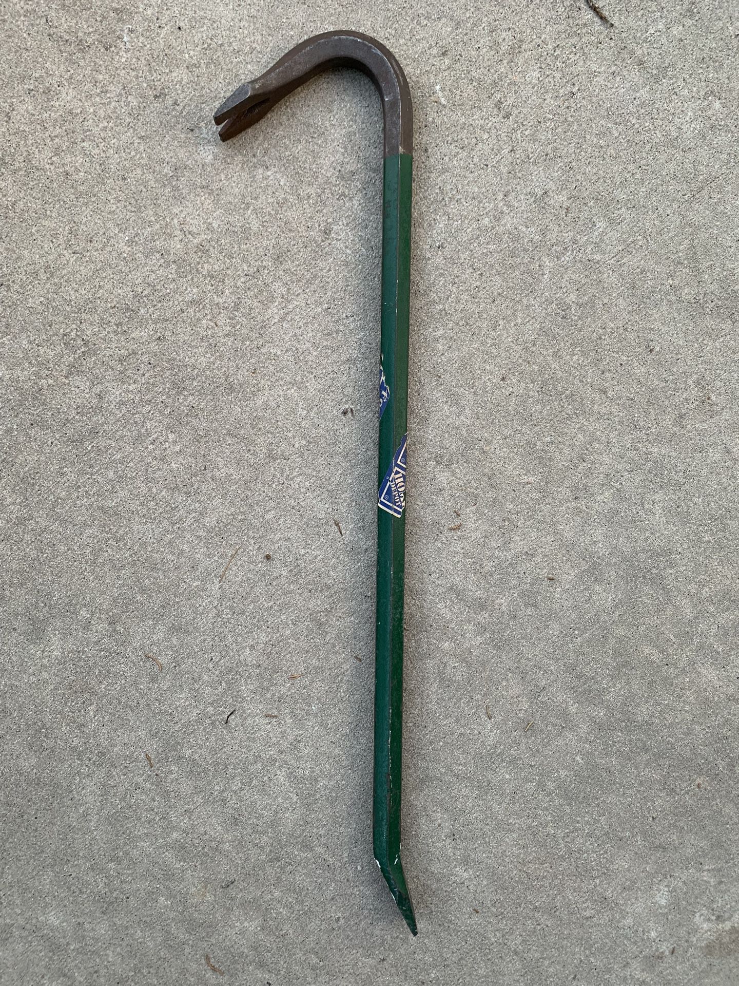 Crow Bar for Sale in Westbury, NY - OfferUp