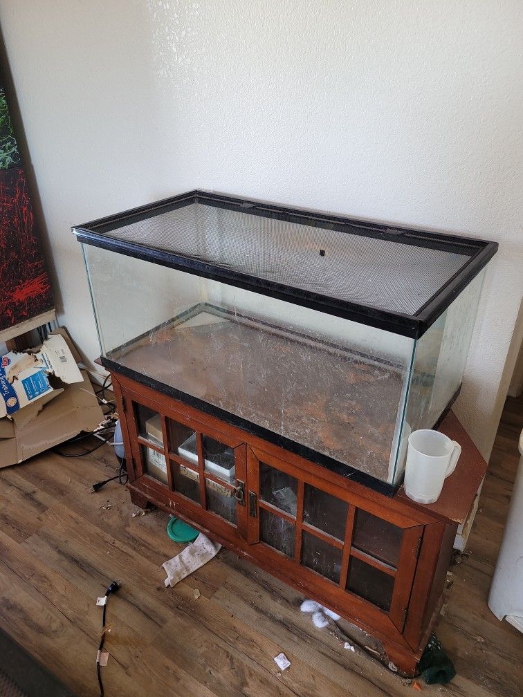 40gal Breeder Tank for Sale in Tucson, AZ - OfferUp