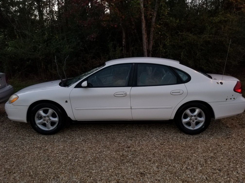 2001 Ford Taurus for Sale in Franklinton, LA - OfferUp