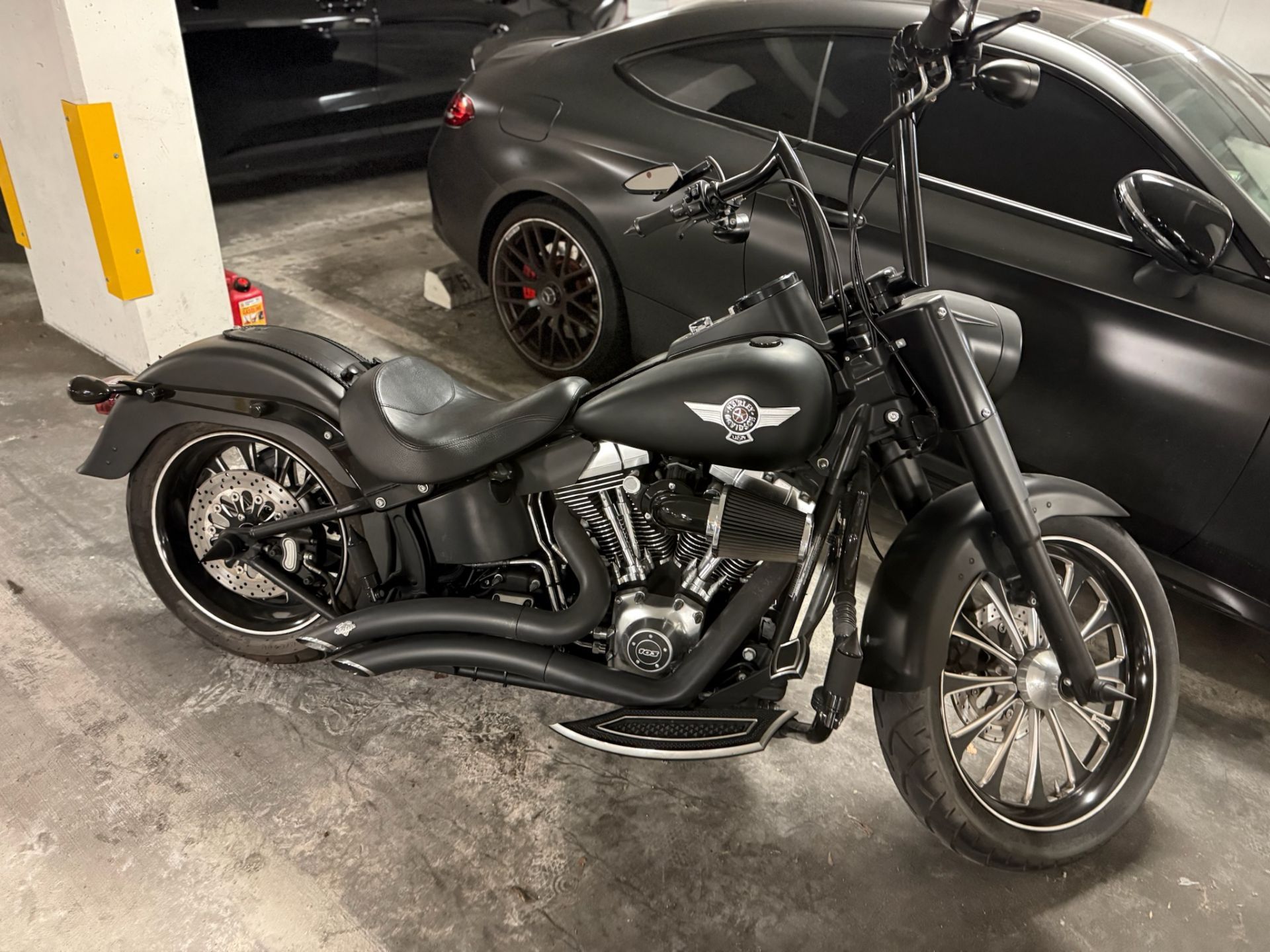 Custom Harley fatboy asking for Sale in North Miami Beach, FL - OfferUp