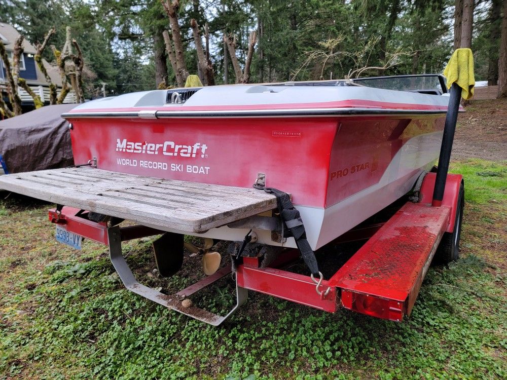 MASTERCRAFT PROSTAR 19 FT BOAT AND TRAILER for Sale in Tacoma, WA - OfferUp