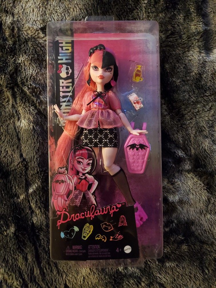 Monster High Draculura Doll – New in Box for Sale in Mesa, AZ - OfferUp