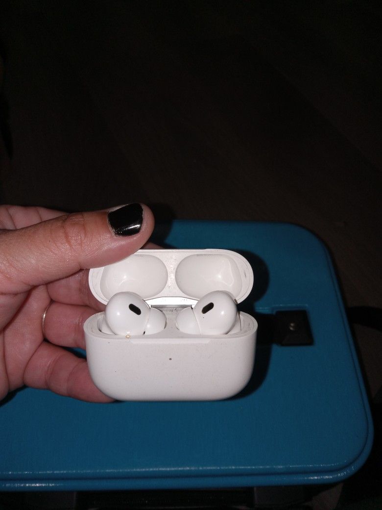 Apple Ear Buds for Sale in Bakersfield, CA - OfferUp