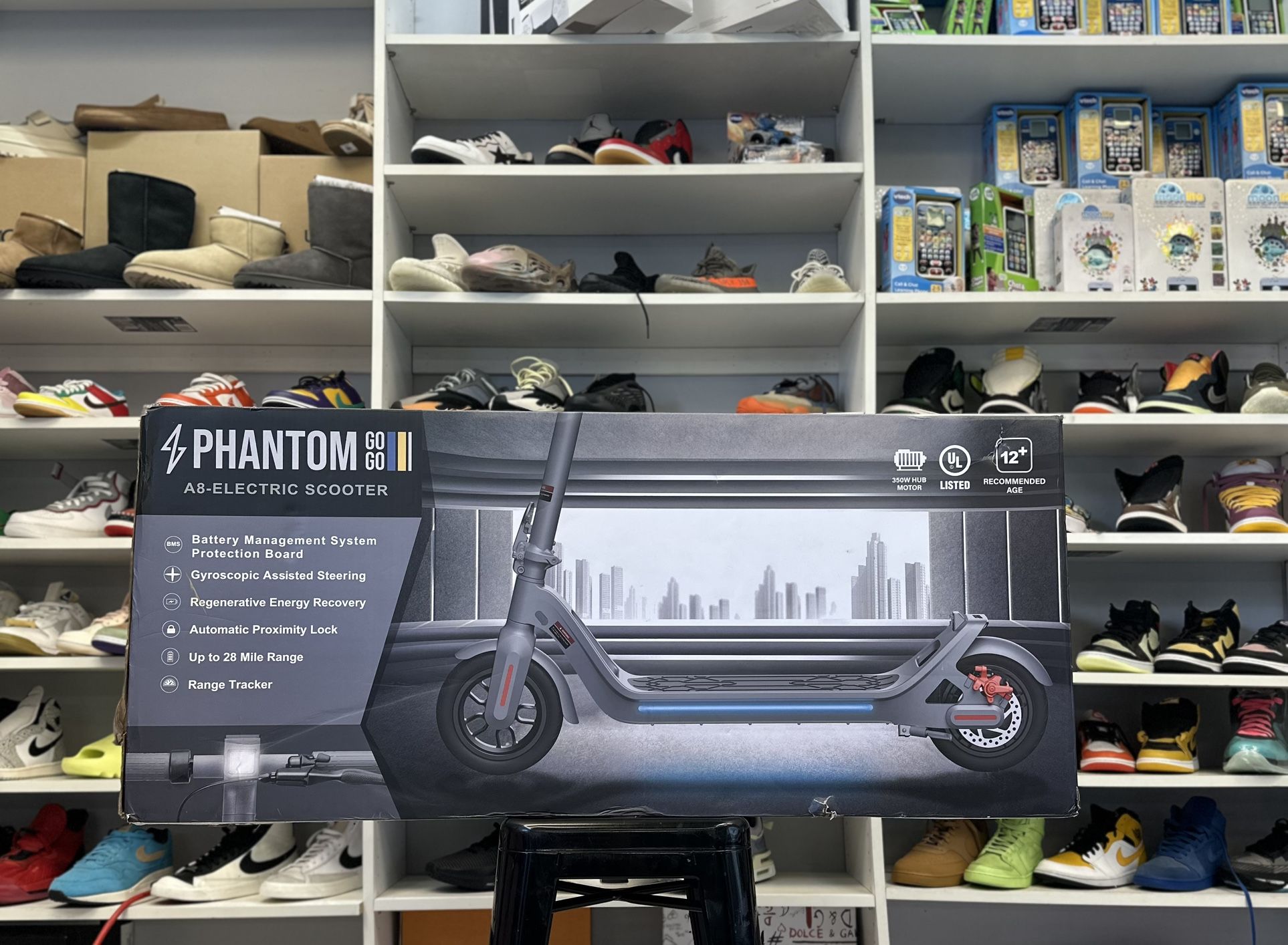 Phantom Go Go electric scooter for Sale in Rialto, CA - OfferUp