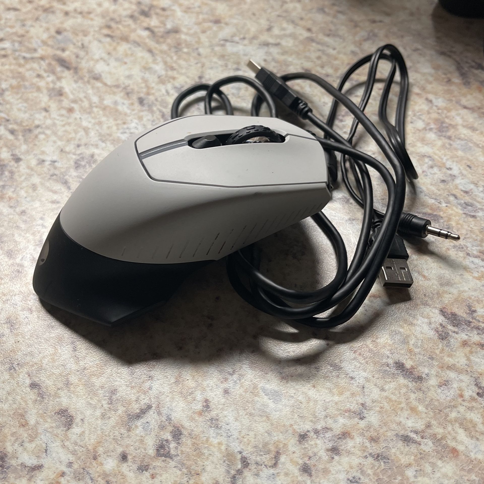 Alienware Aw610M Mouse for Sale in Oklahoma City, OK - OfferUp
