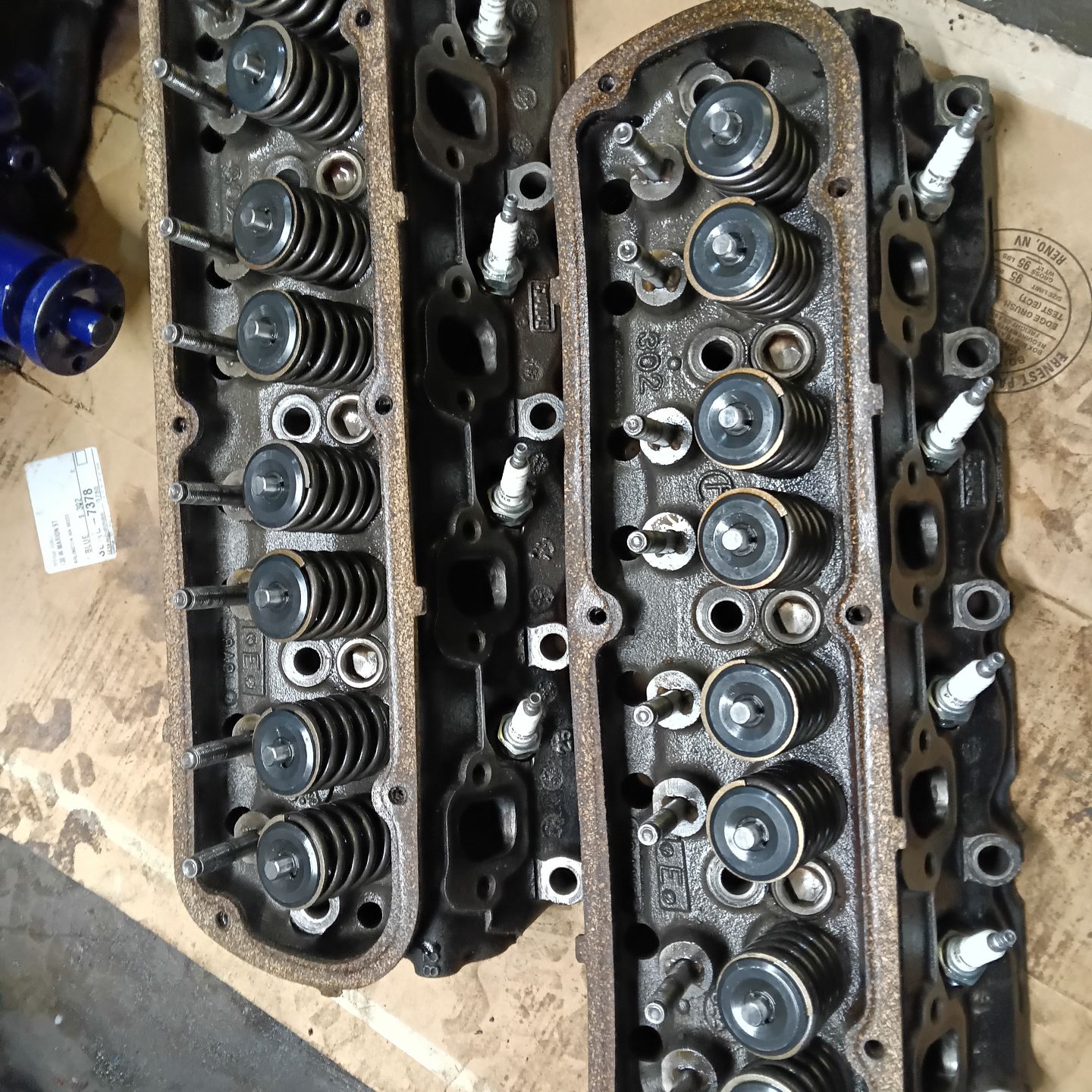 1969 high compression 302 4V heads, Windsor intake for Sale in ...