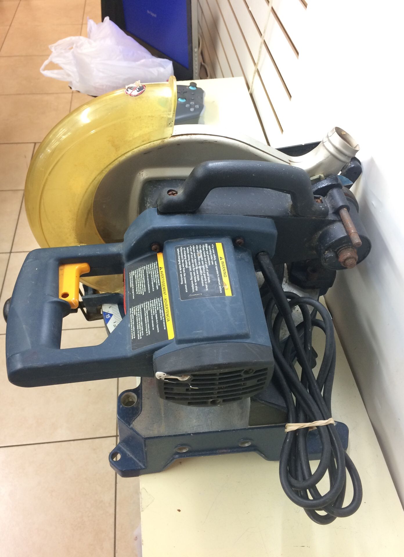 Ryobi Ts1302 miter saw full working Tools Machinery Tools Machinery
