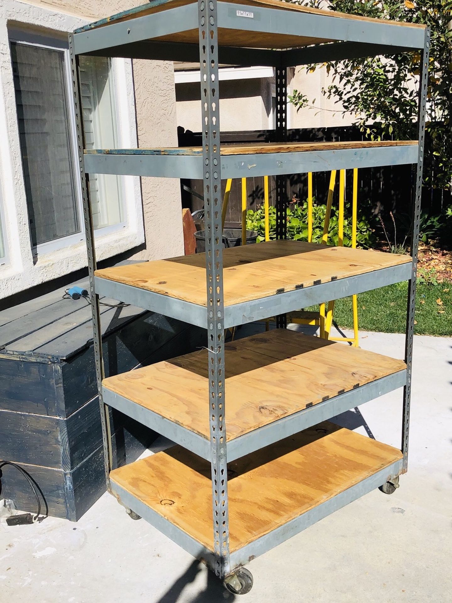 Heavy Duty Metal Rolling Shelves for Sale in San Diego, CA - OfferUp