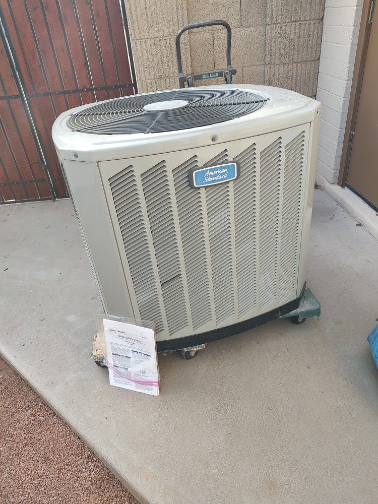 Heat Pump condensing unit 1.5 Ton ,Unit Is Pumped down ,has ten inch of ...