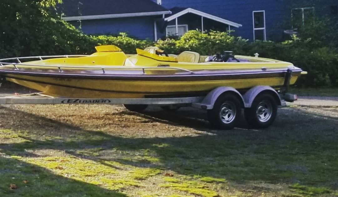 1975 Hallett Jet Boat