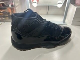 Cap And Gown/ Cool Gray/ Royal Blue/ Reverse Flu for Sale in Fort ...