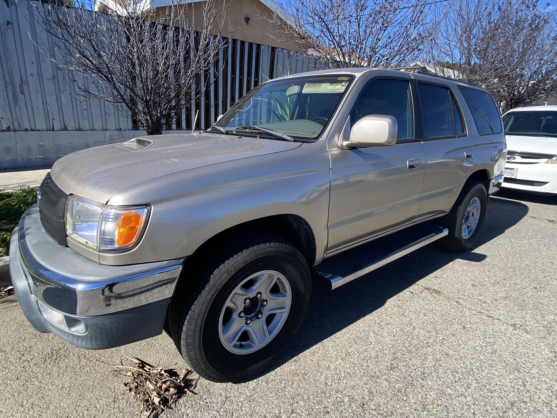 2002 Toyota 4Runner 3.4 Liter for Sale in Los Angeles, CA - OfferUp