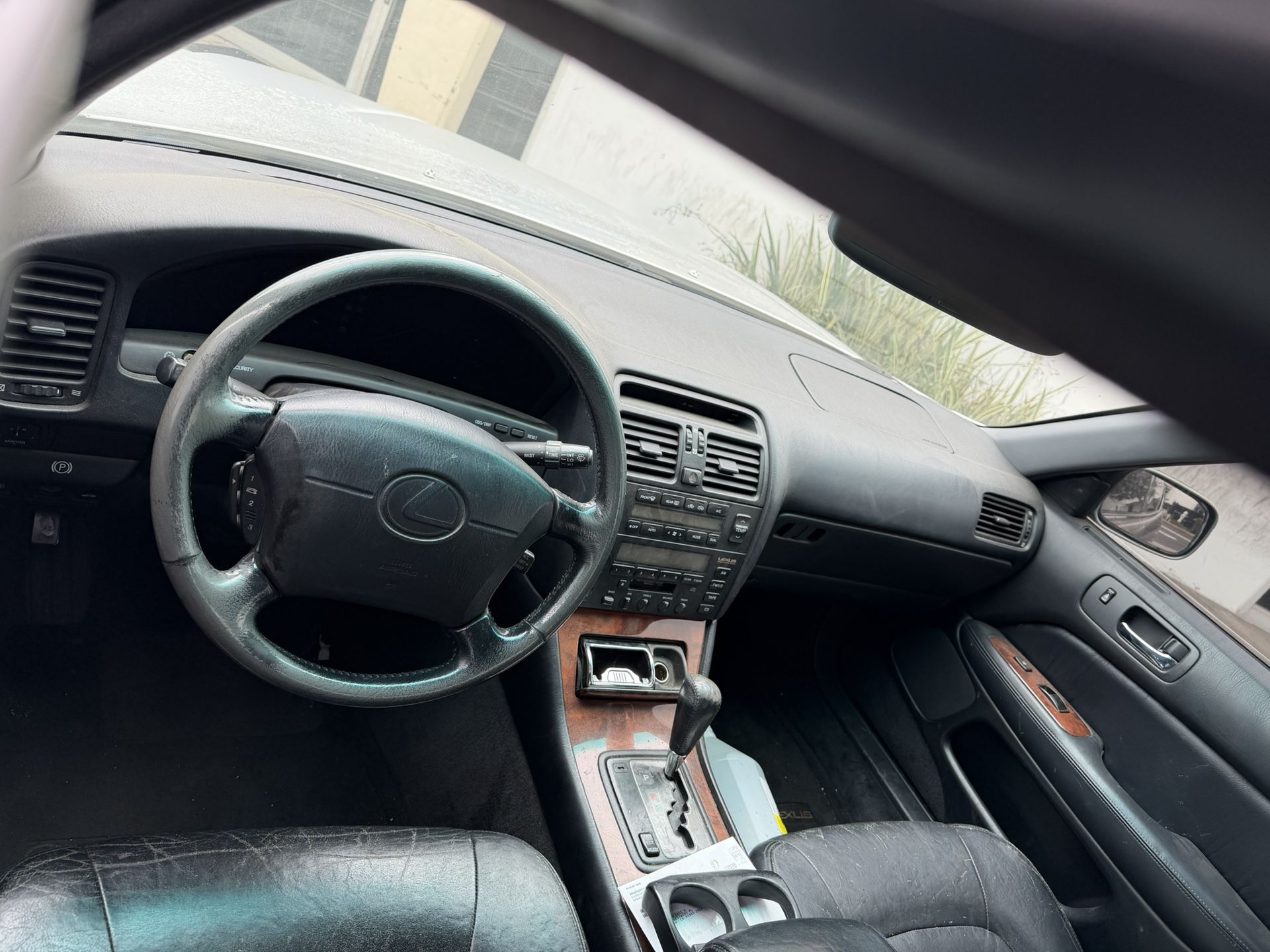 1995 Lexus LS 400 for Sale in Santa Ana, CA - OfferUp