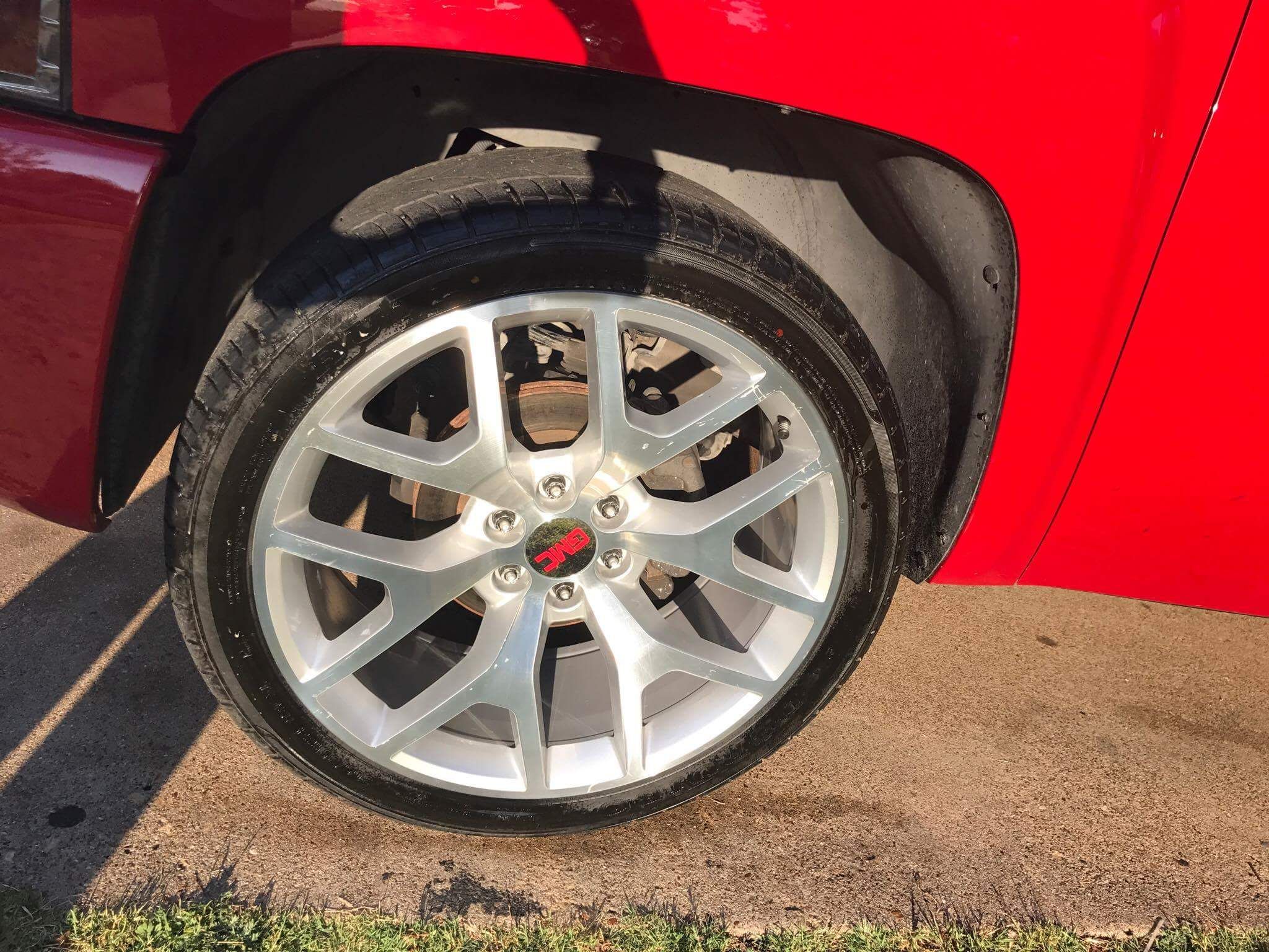 24 inch Chevy/GMC Honeycomb rims for Sale in Dallas, TX - OfferUp