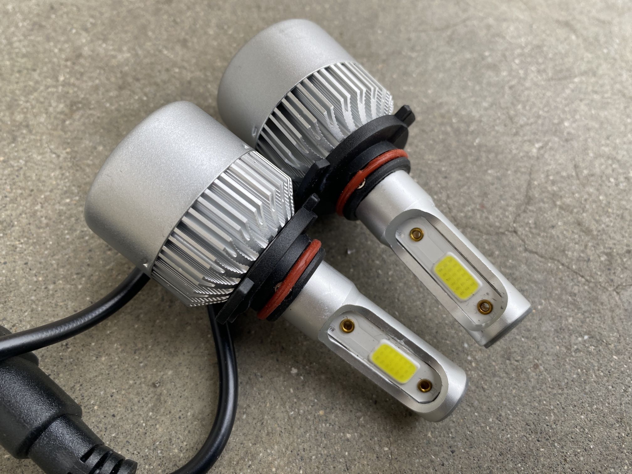 9005 6000K LED LIGHTS $25 for Sale in El Monte, CA - OfferUp