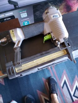 Blue Hawk 18 Gauge 2 In 1 Pneumatic Brad Nailer Stapler Model SGY NS8 for Sale in Chandler AZ OfferUp