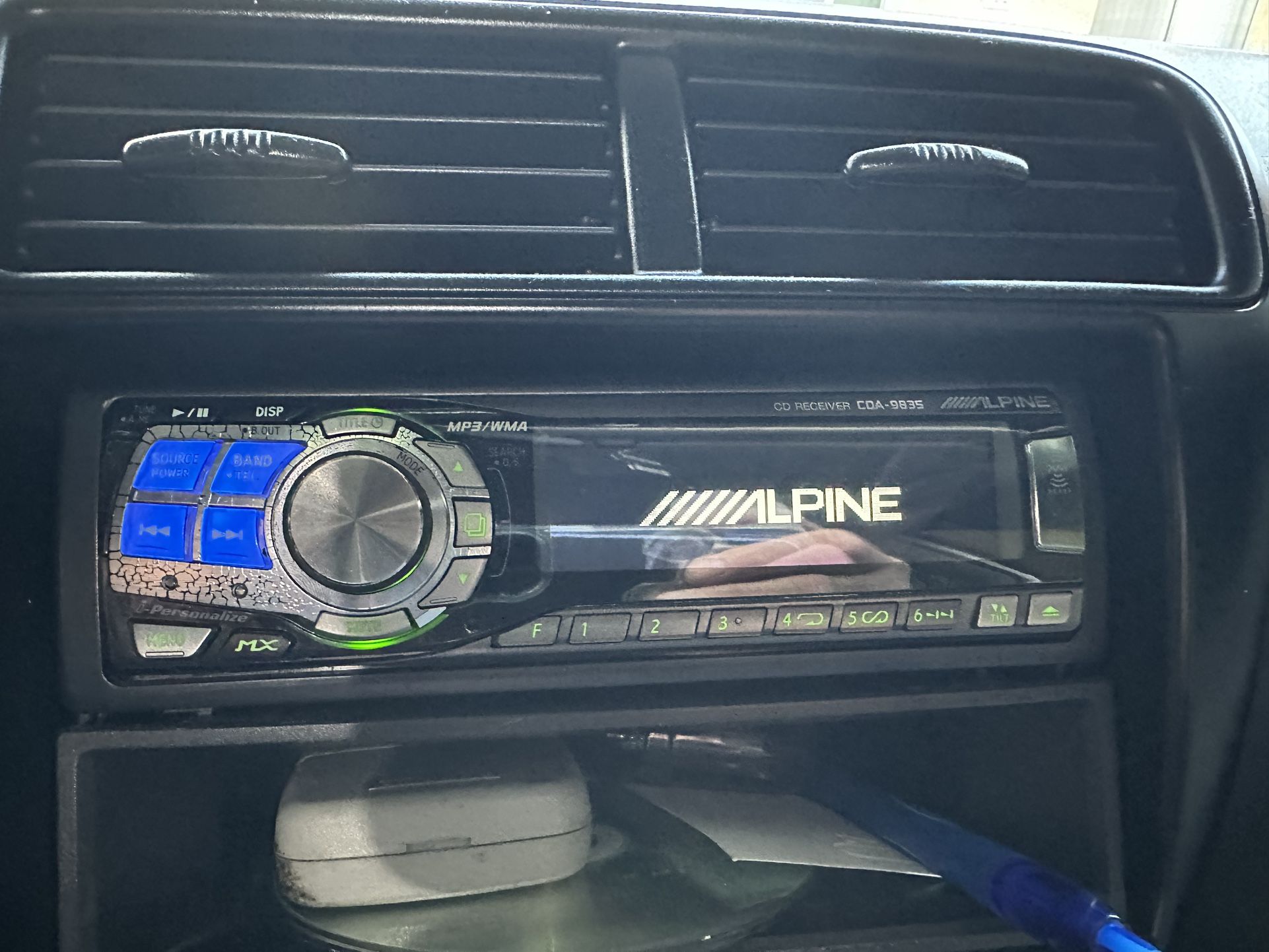 ALPINE CDA-9835 CAR STEREO for Sale in Los Angeles, CA - OfferUp