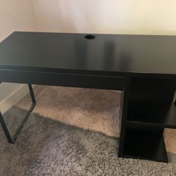 Ikea Micke Desk With Integrated Storage