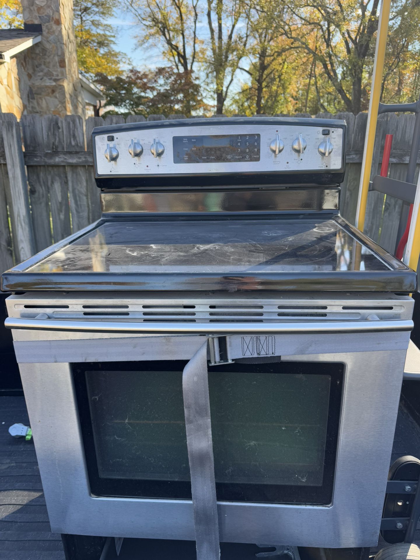 Jenn Air Stove for Sale in Greensboro, NC - OfferUp
