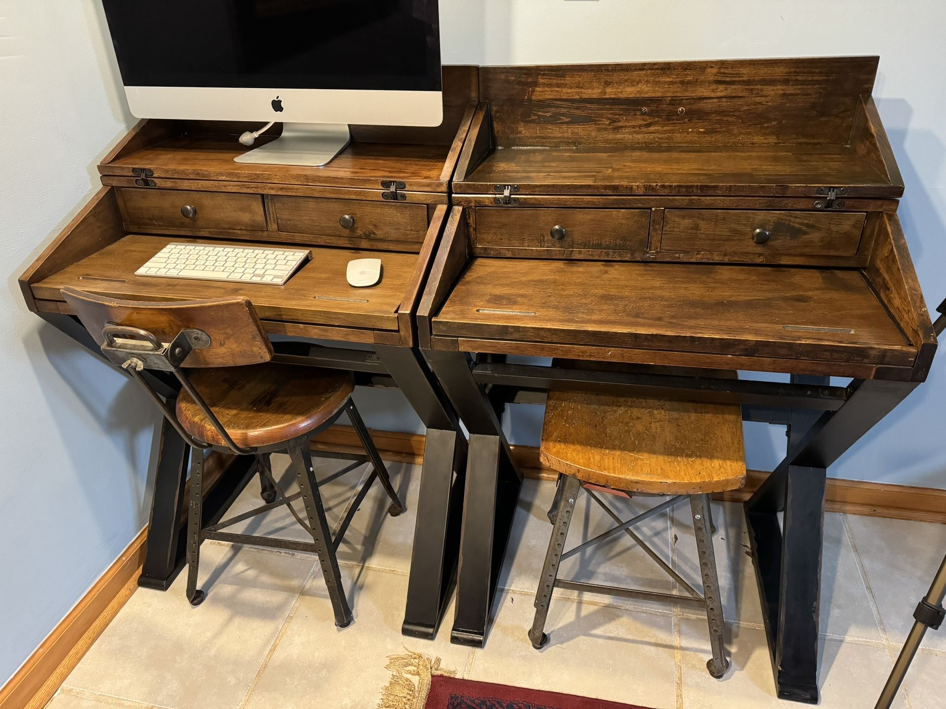 World Market Desk 2 for Sale in Chicago, IL - OfferUp