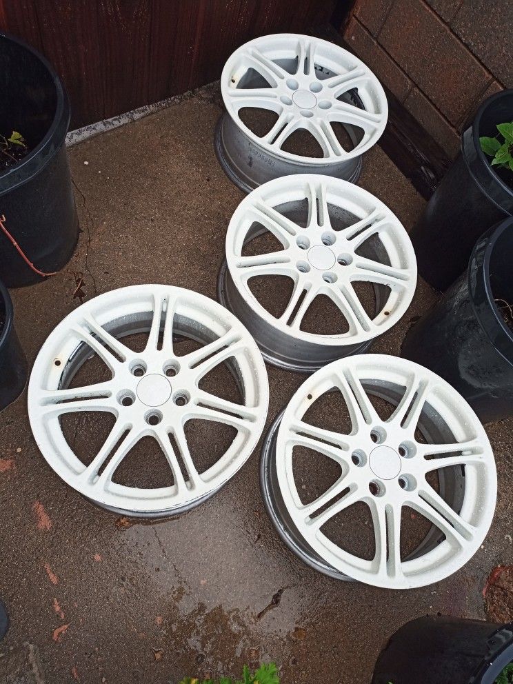 Genuine Civic Type R Wheels Rims EP3 for Sale in Gardena, CA - OfferUp