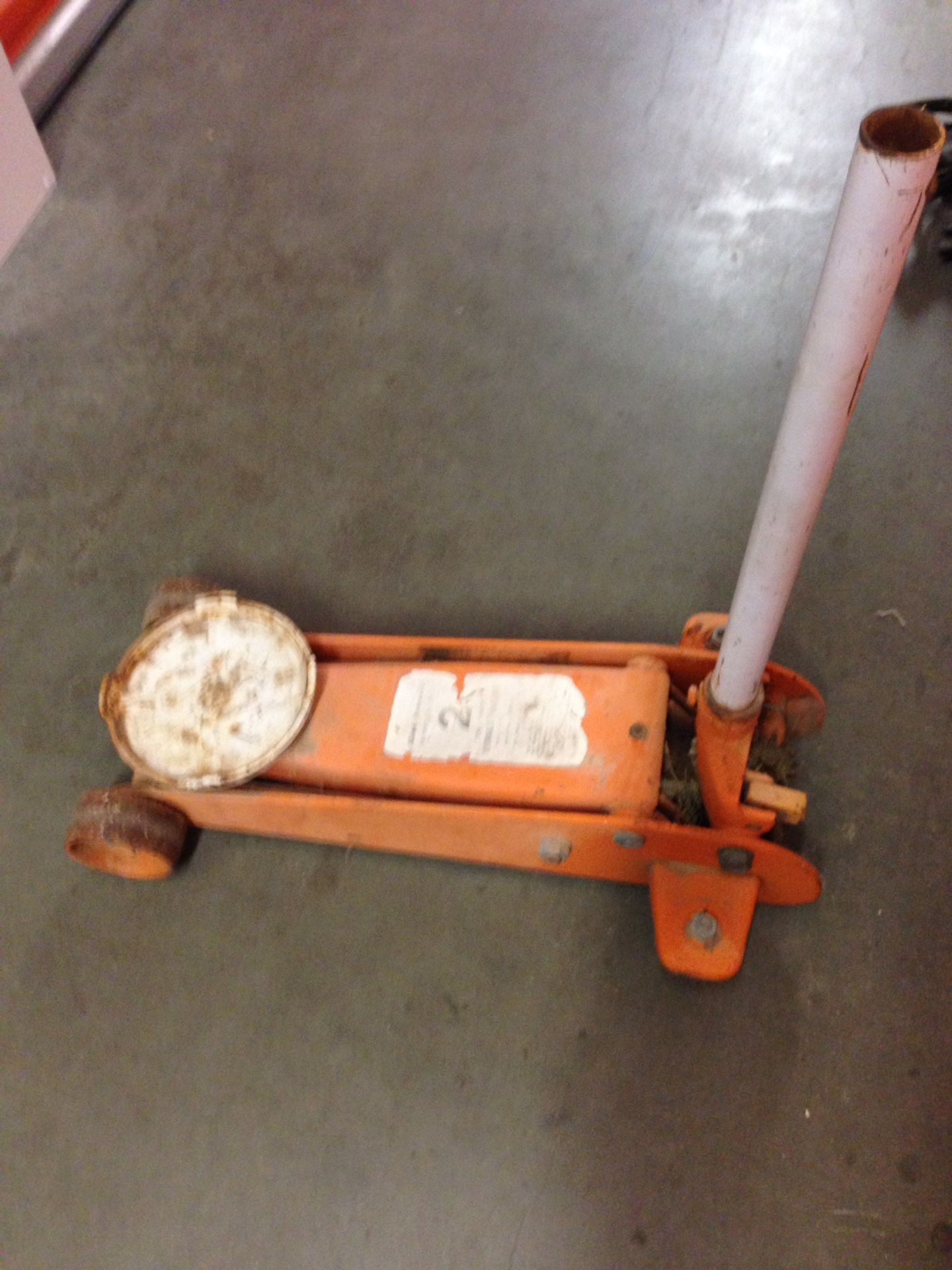 Vintage Allied 2 Ton Hydraulic Floor Jack for Sale in Lakewood, CO ...