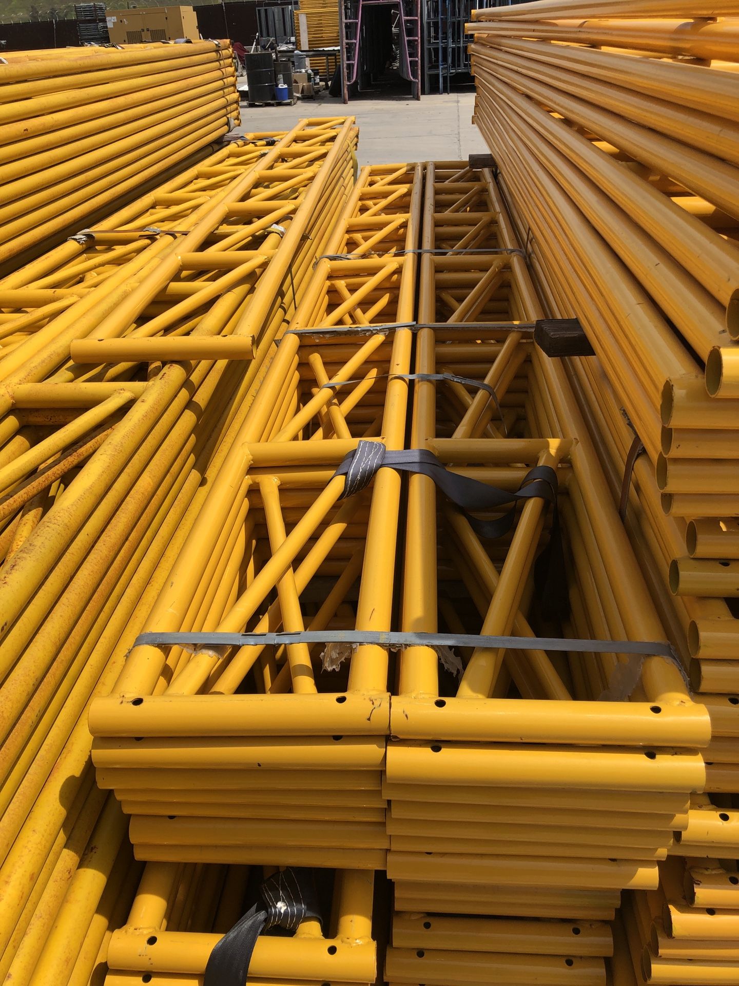 Putlogs / scaffolding trusses for Sale in Colton, CA - OfferUp