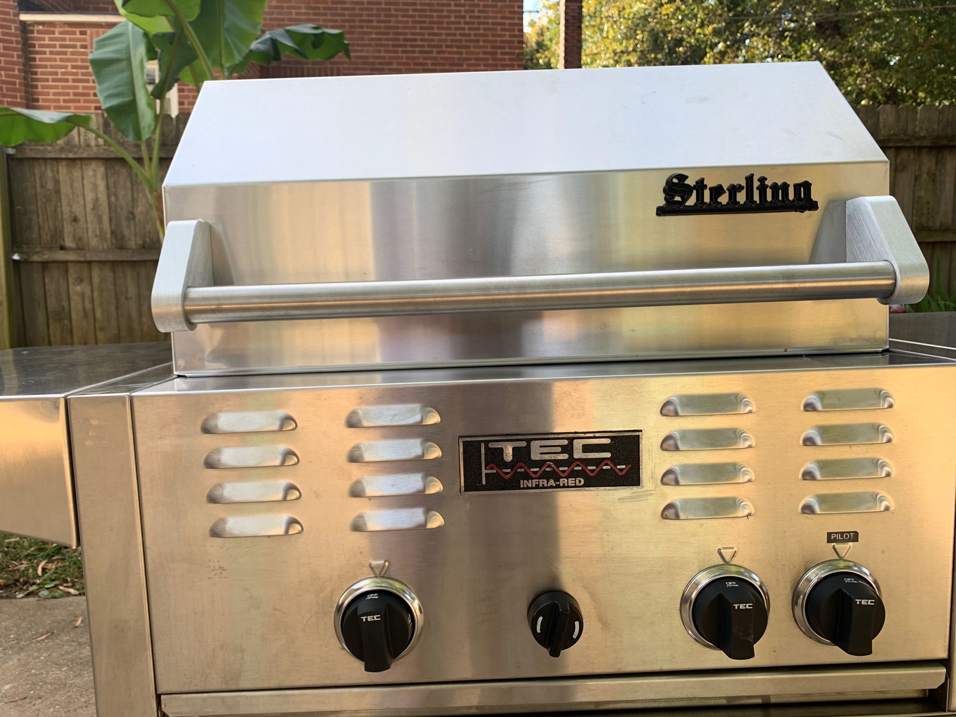 Sterling TEC infra-red grill for Sale in Statesville, NC - OfferUp