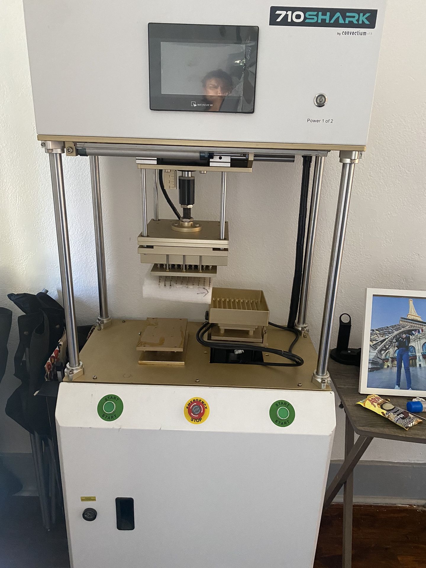 710 SHARK by convectium Cartridge Oil Filler for Sale in Las Vegas, NV ...