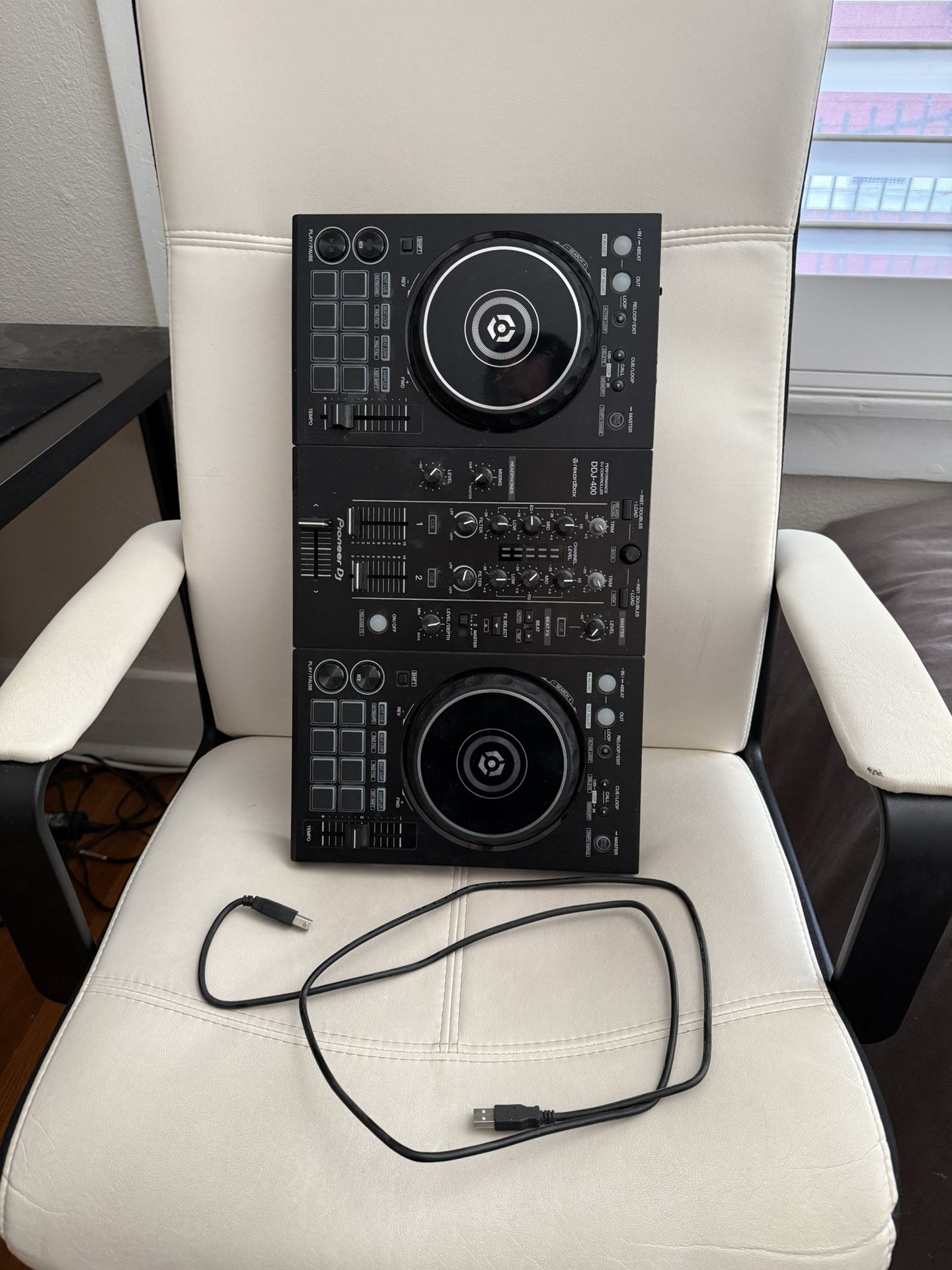 DDJ 400 Pioneer DJ Controller for rekordbox - Cable Included for Sale ...