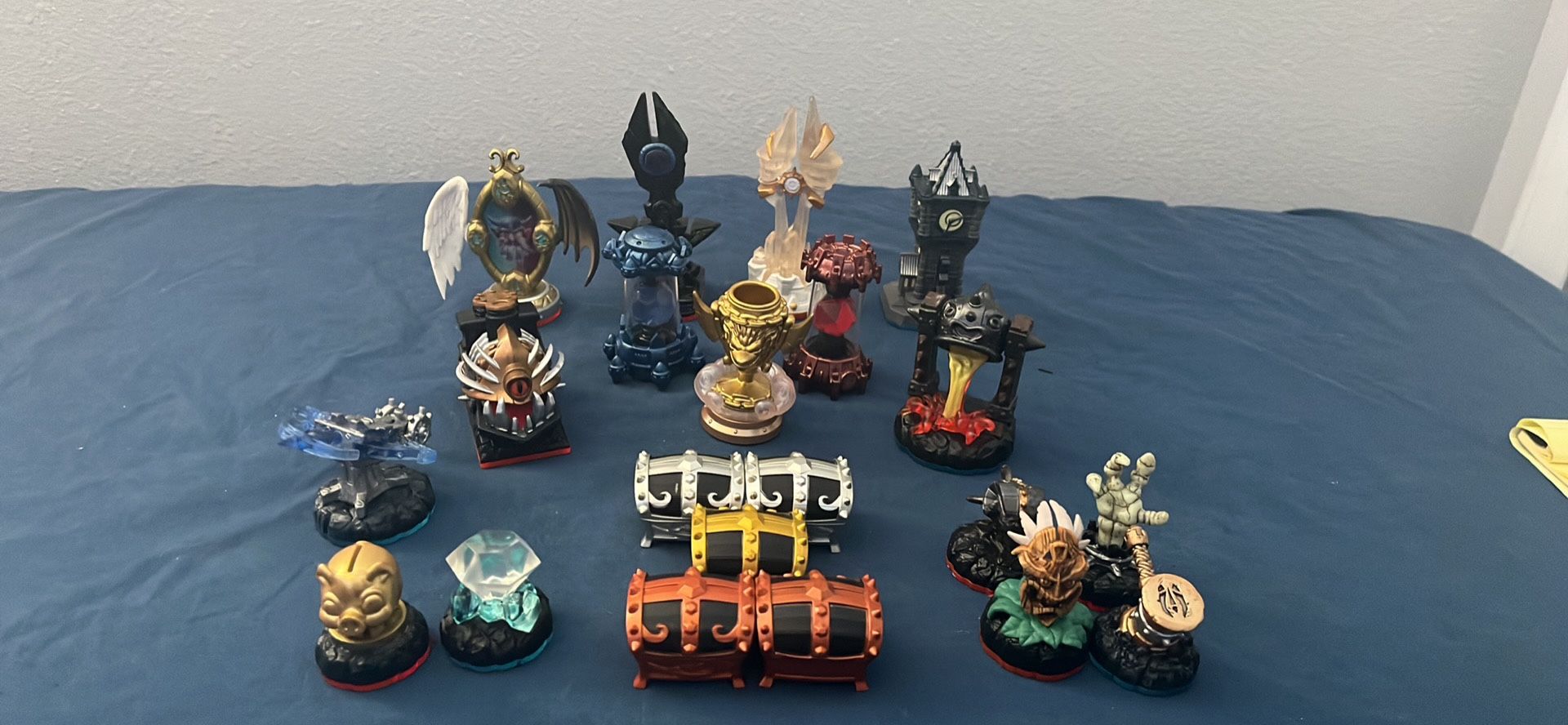 skylanders magic items and more see description for individual pricing ...