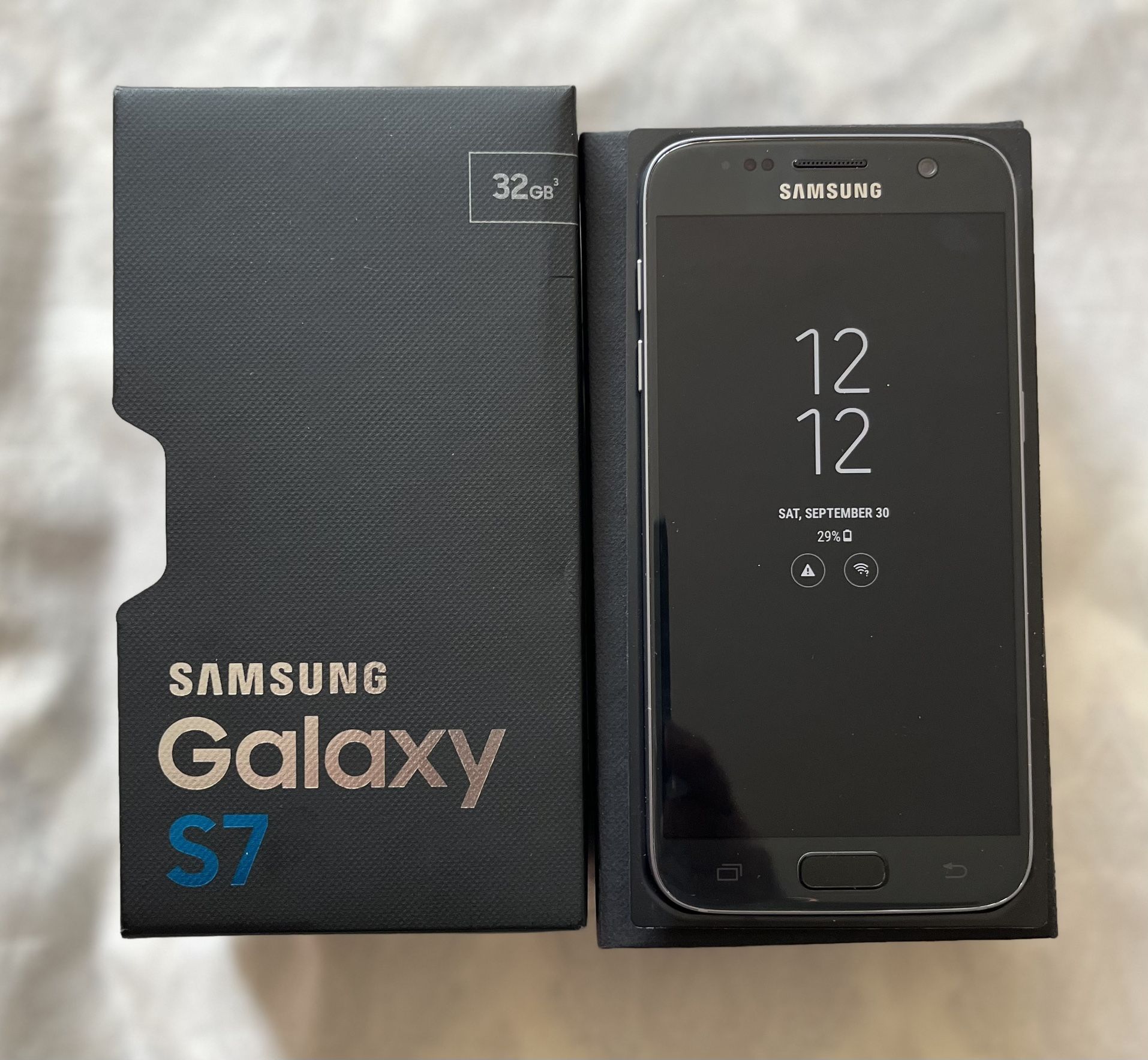 Samsung Galaxy S7 32 GB Unlocked for Sale in Covington, KY - OfferUp