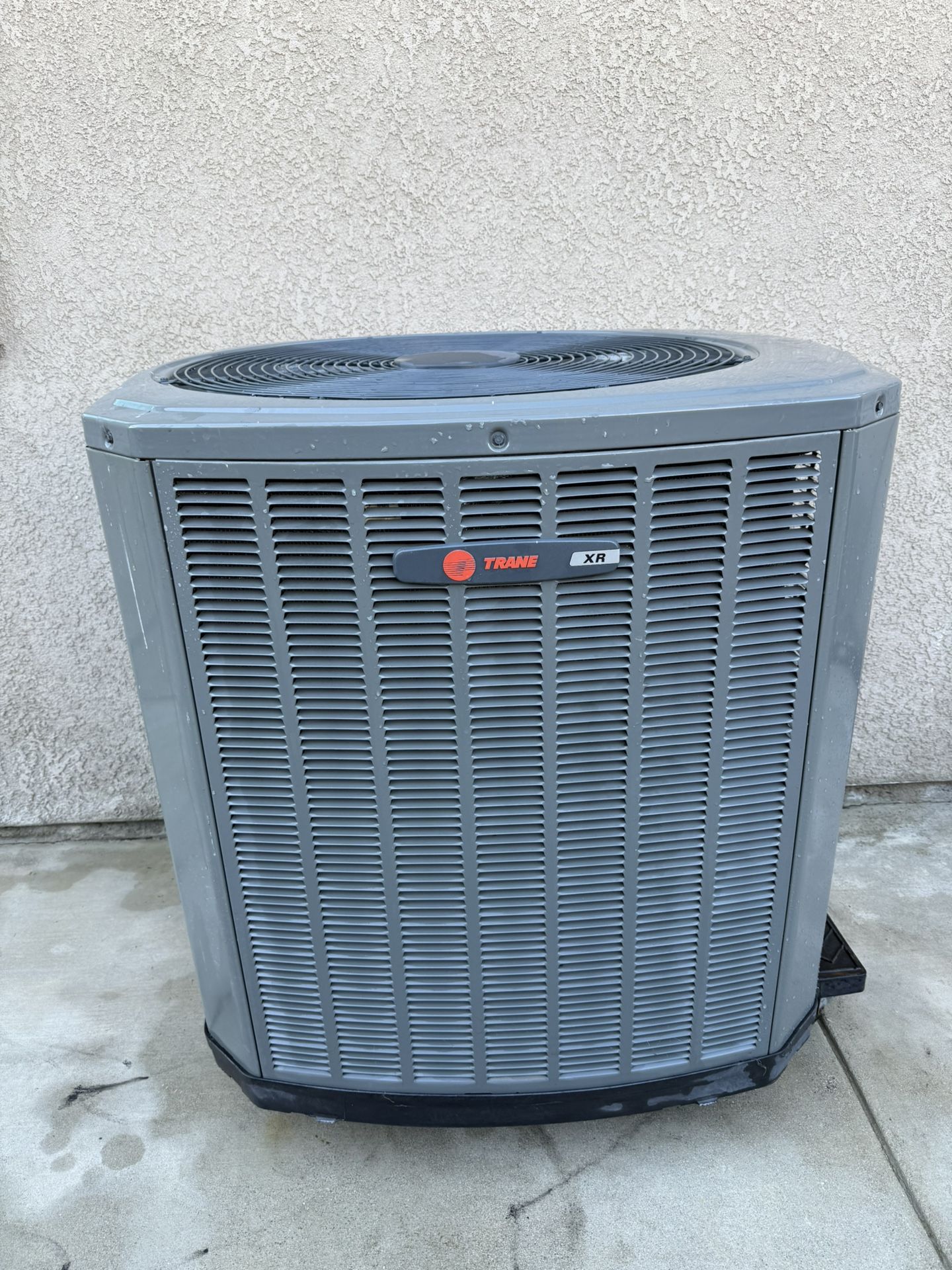 TRANE XR Conditioner for Sale in Pico Rivera, CA - OfferUp