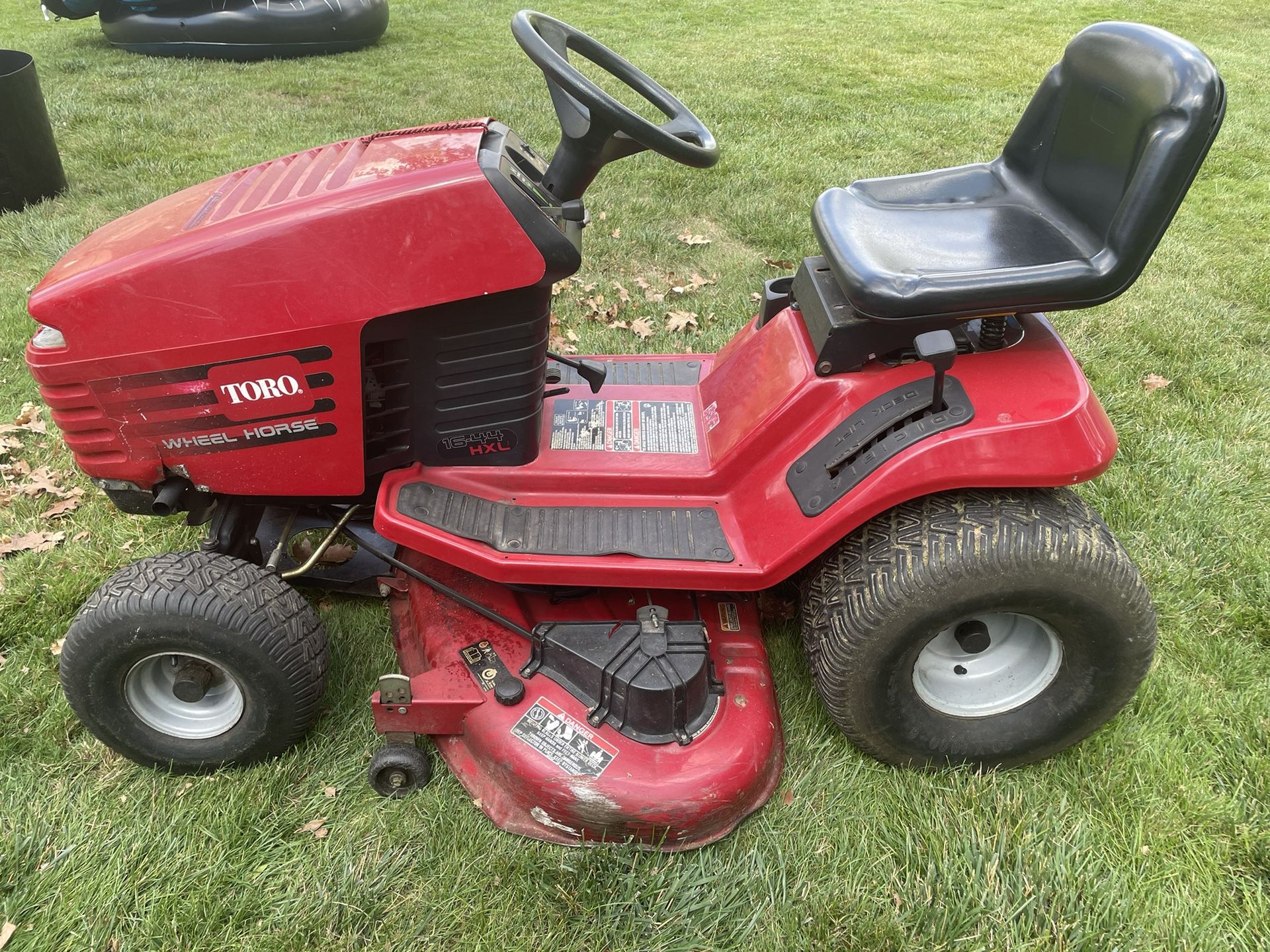 Toro Riding Lawnmower for Sale in Ingleside, IL - OfferUp