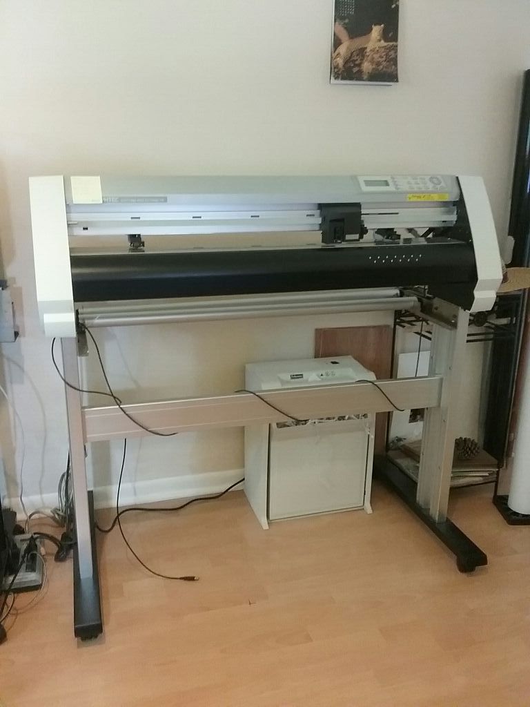 Graphtec Cutting Pro FC7000-75 30" Vinyl Cutter /Plotter with 38" Mutoh ...