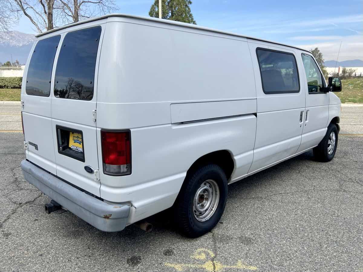 1998 Ford Econoline Cargo Van for Sale in Fontana, CA - OfferUp