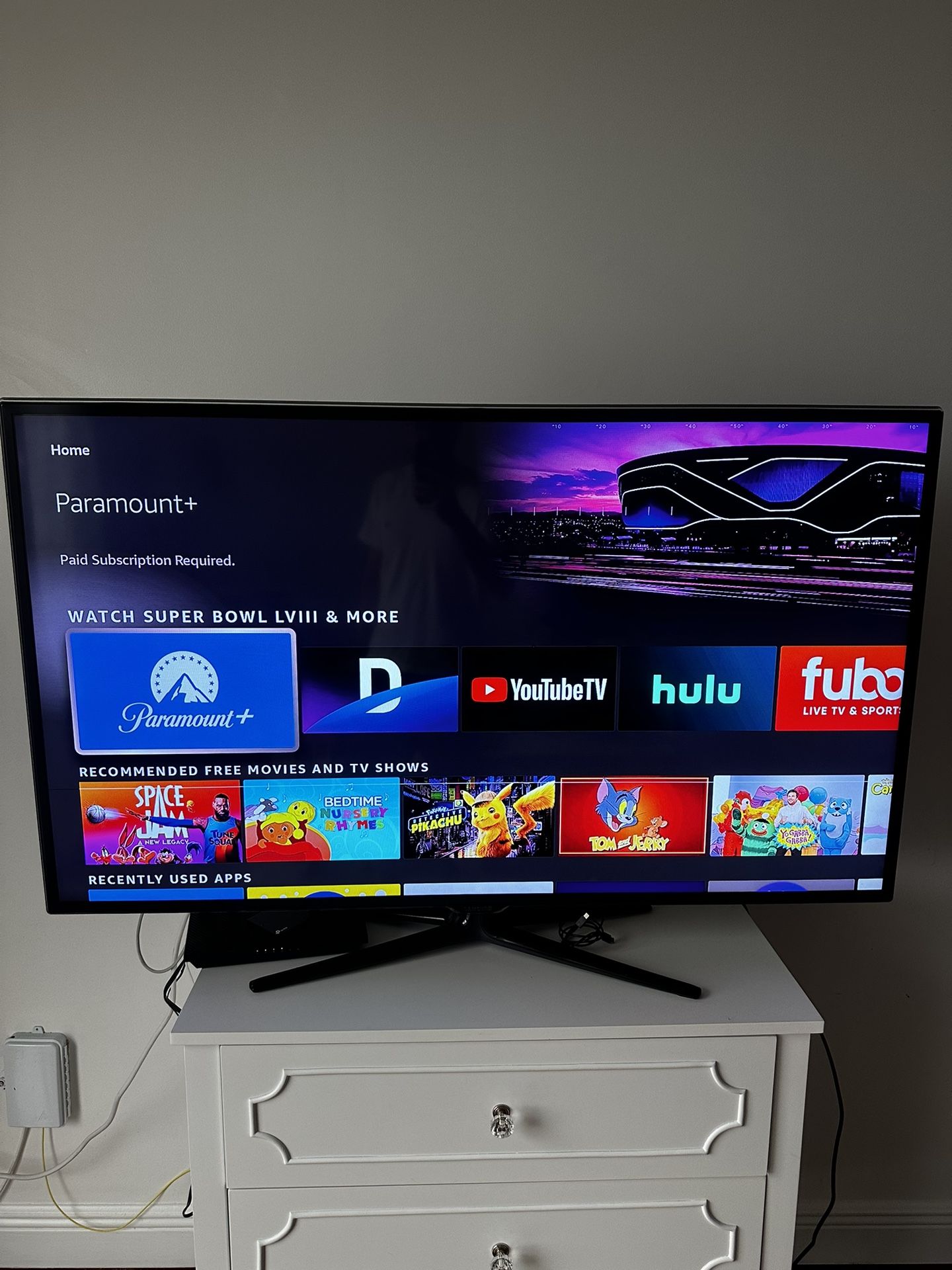 Samsung 55 Inch Tv for Sale in Miami, FL - OfferUp