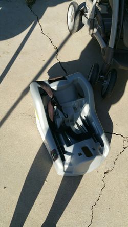Graco Quattro Travel System Capri