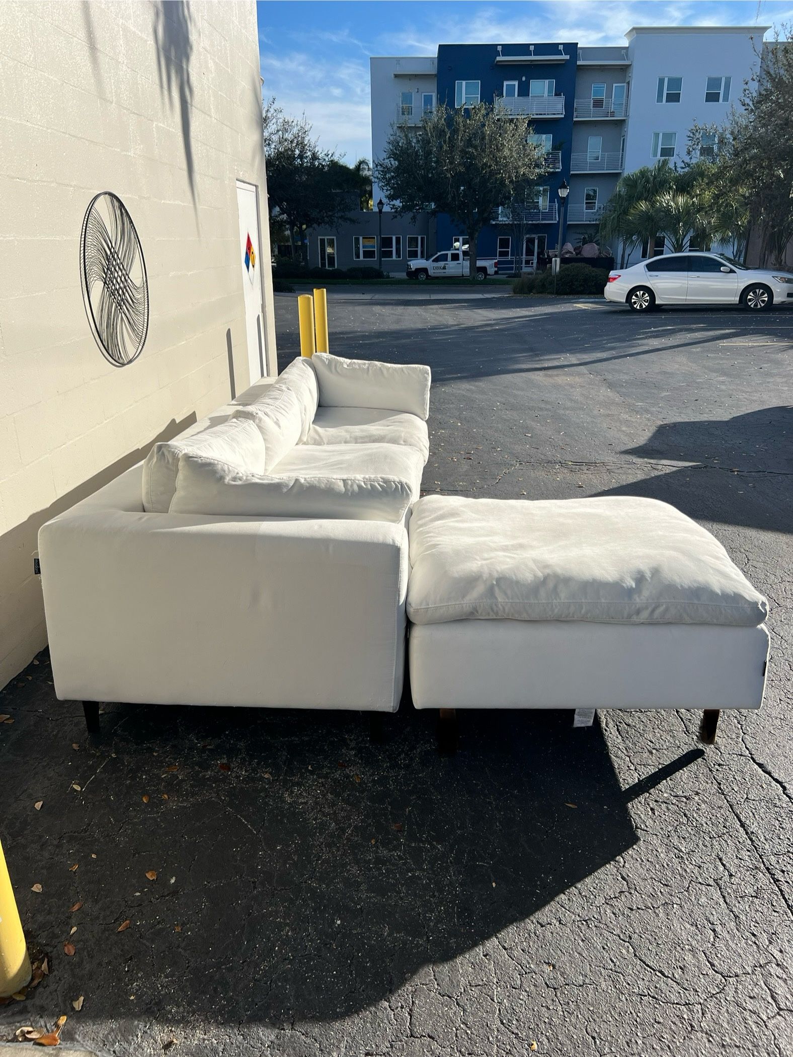 Off White Modani Cloud Couch 4pc Set for Sale in Clearwater, FL - OfferUp