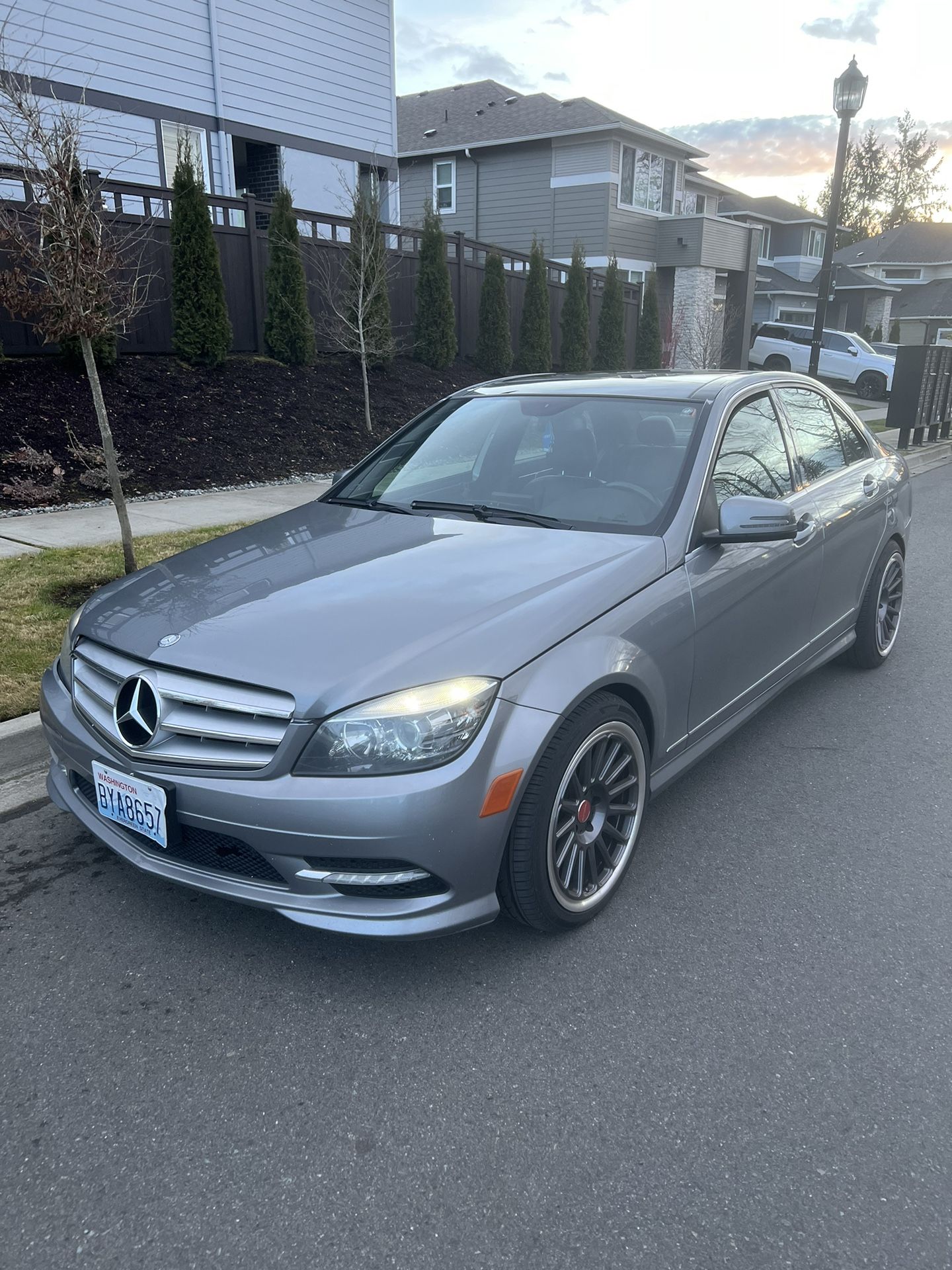2011 Mercedes Benz C300 4Matic for Sale in Renton, WA - OfferUp