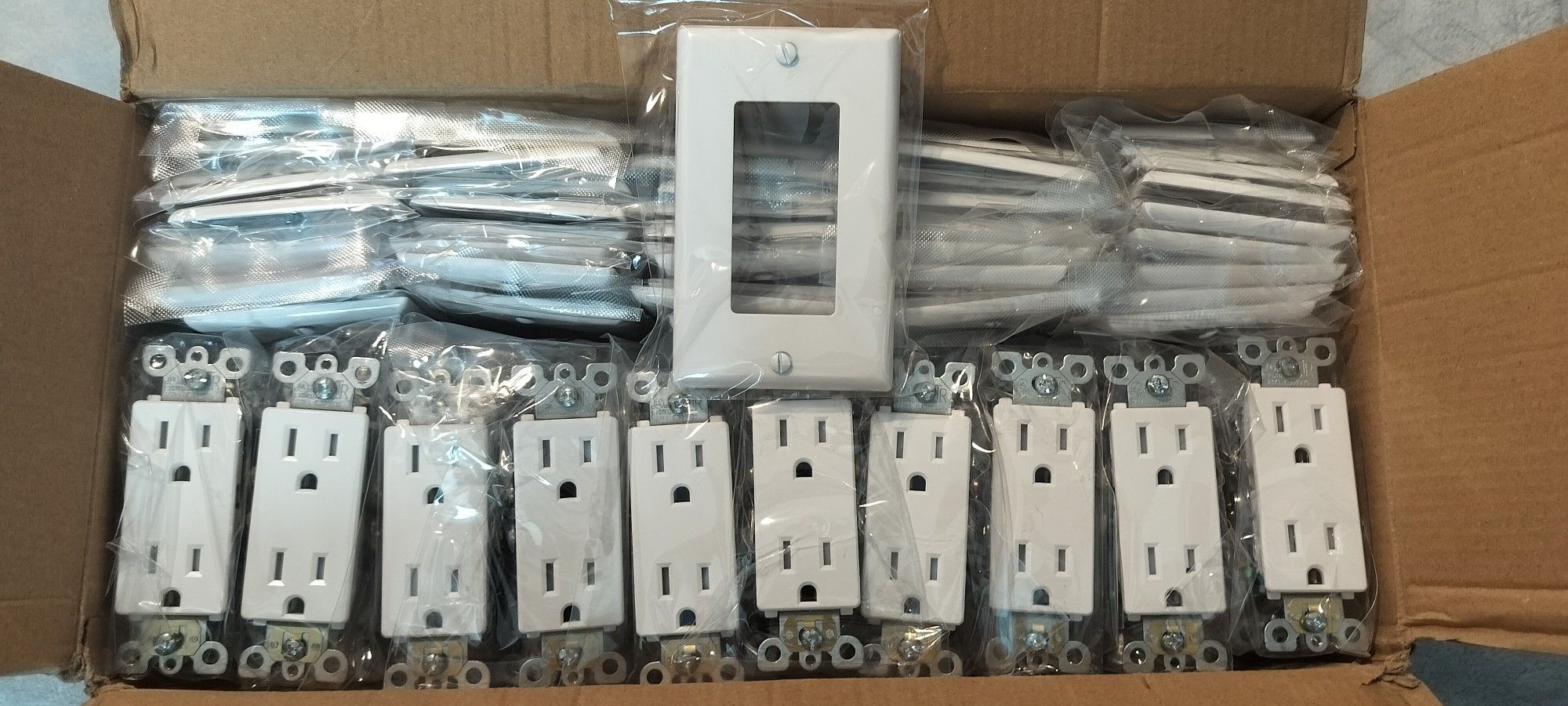 Wall Outlets 50 Pack *New* for Sale in Riverside, CA - OfferUp