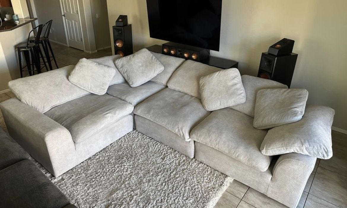 Free Delivery Light Grey Cloud Couch Modular Sectional for Sale in ...